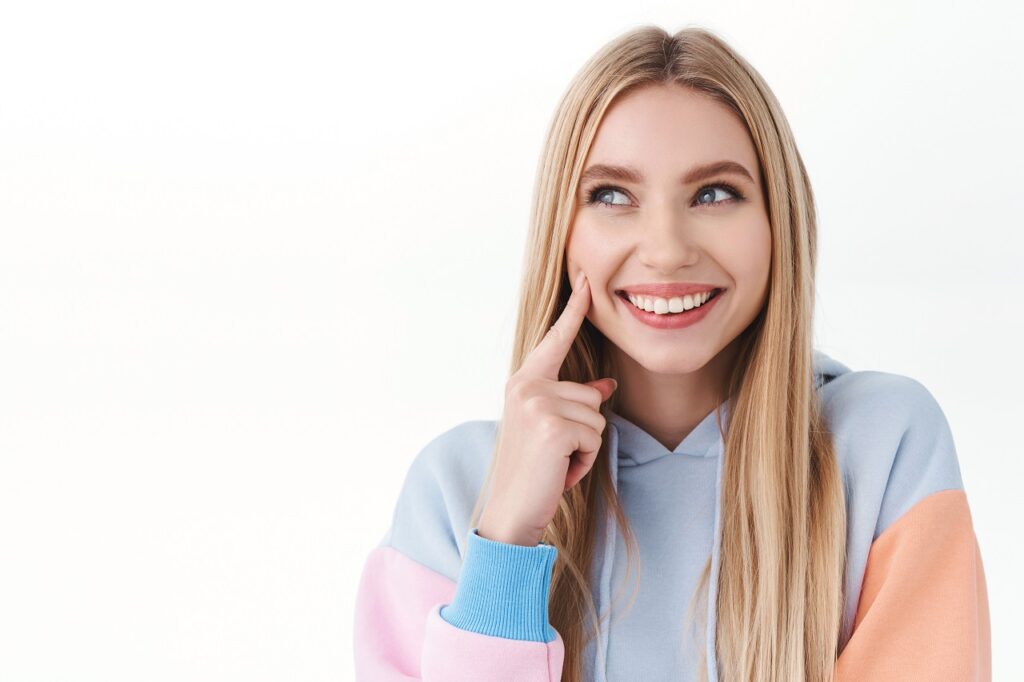 How To Go Through The Teeth Veneers Before And After